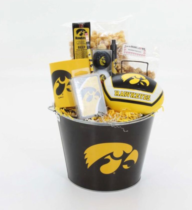 How to Shop the 2020 Iowa Holiday Gift Guide - Life Love Larson