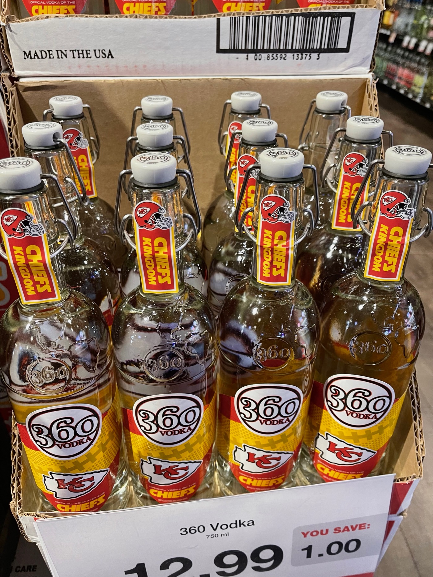 360 Vodka 2021 Chiefs Limited Edition Bottle Life Love Larson 360 Vodka 2021 Chiefs Limited Edition Bottle Life Love Larson