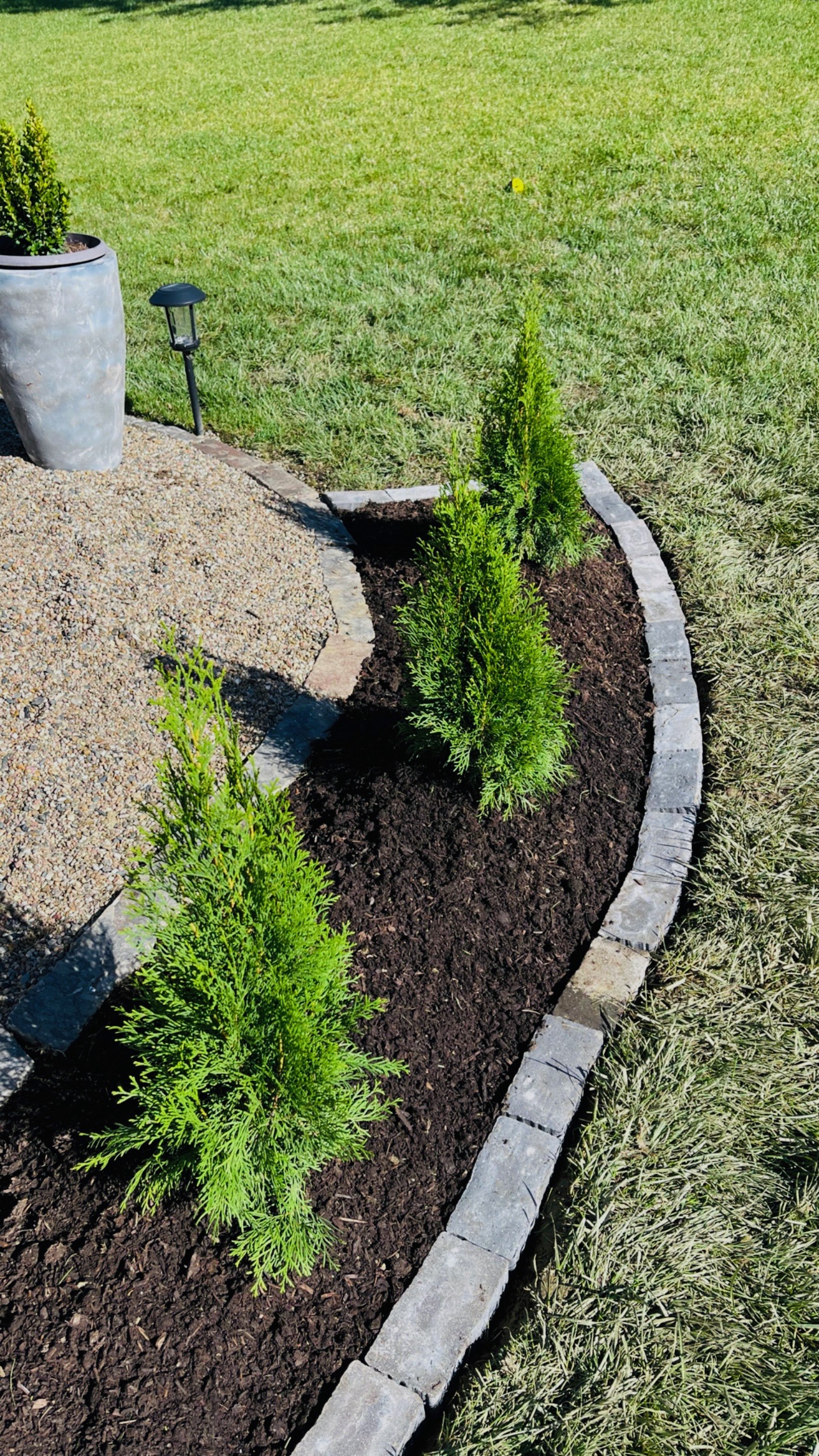 How to Create a Small Landscaping Bed for Under $60 - Life Love Larson