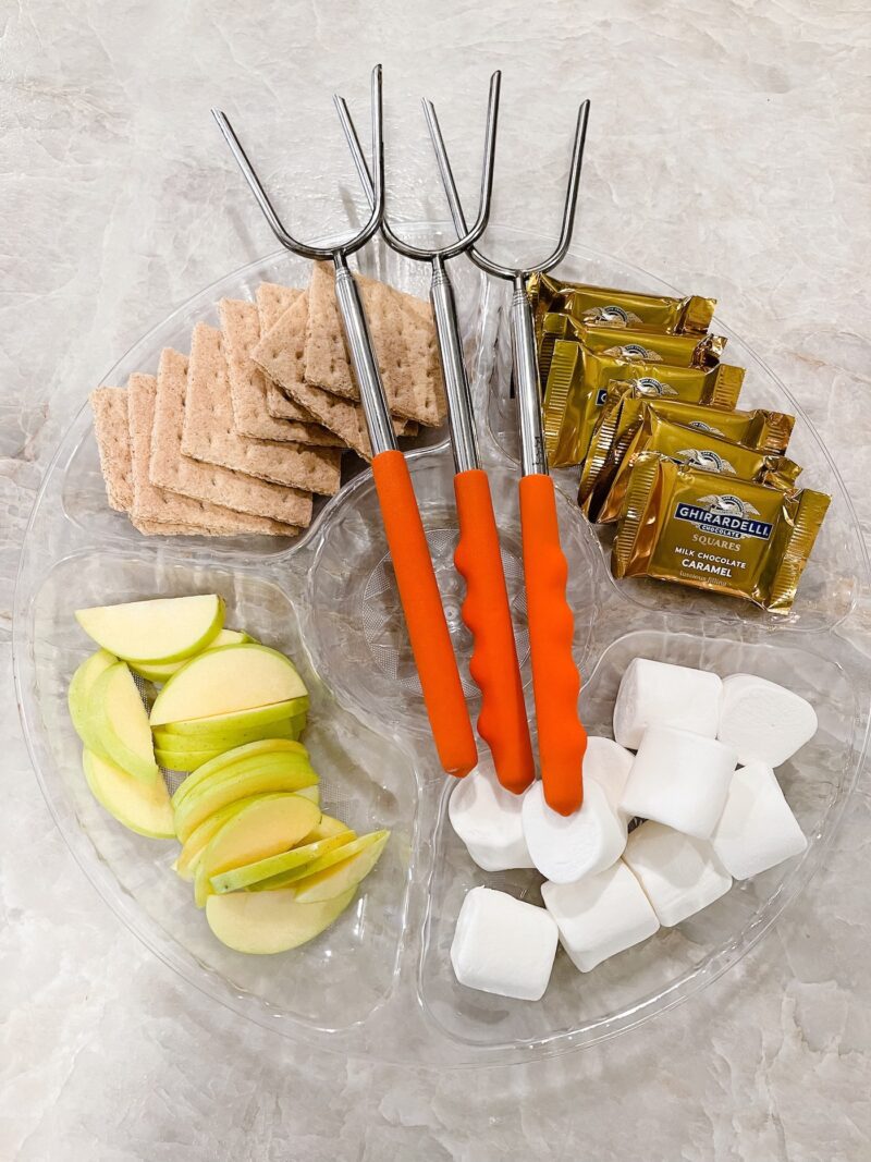 How to Make Caramel Apple S'mores - Life Love Larson