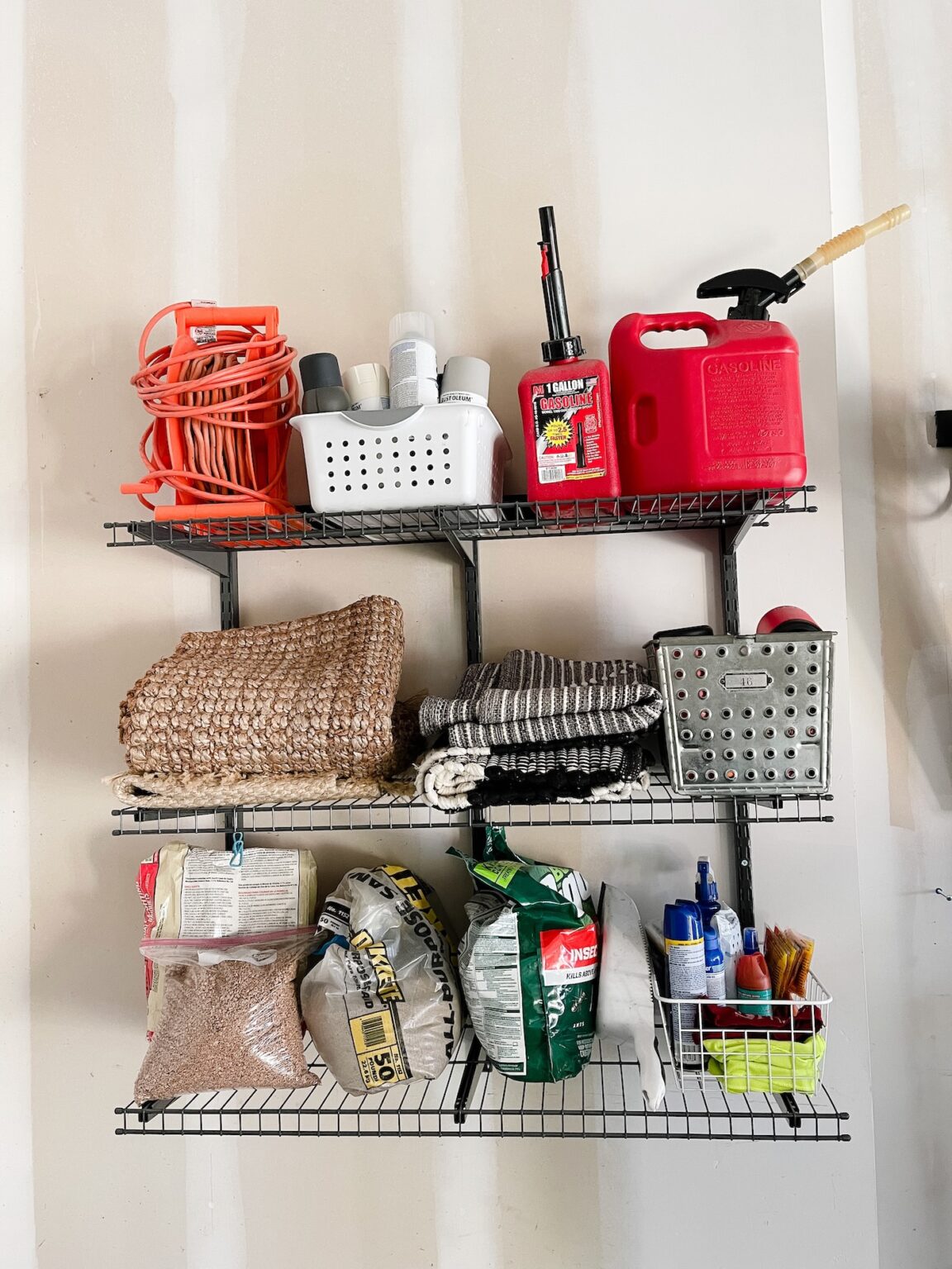 Easy Garage Storage Using the Rubbermaid FastTrack System - Life Love ...